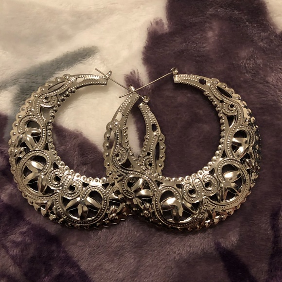 Jewelry | Large Hoops With Super Cute Detailing | Poshmark